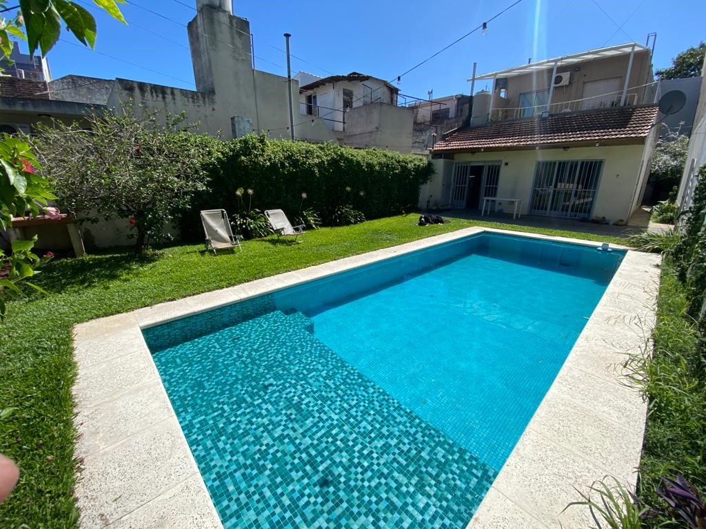 PH Amplio, Cochera, Entrada Independiente Y Jardin Con Pileta ...